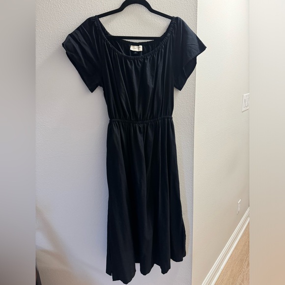 Universal Thread | Dresses | Universal Thread Black Maxi Dress | Poshmark